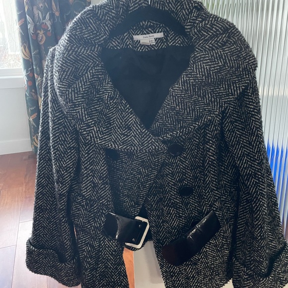 Zara | Jackets & Coats | Zara Black And White Herringbone Pea Coat ...
